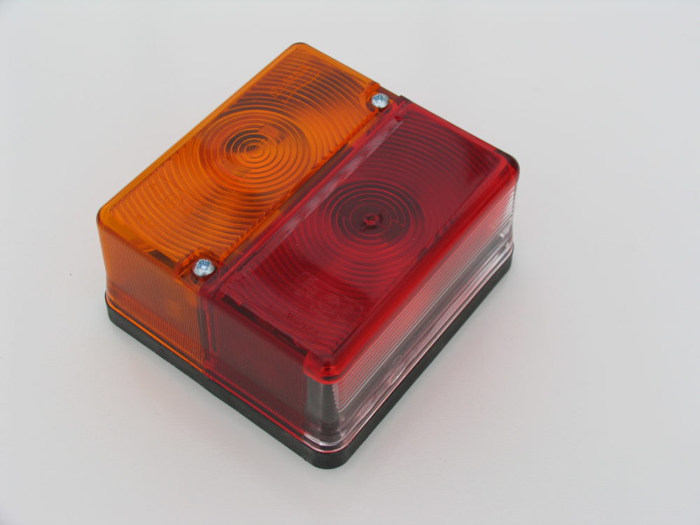 BRITAX REAR LIGHT 9088 12V - Slipstream Trailer Parts