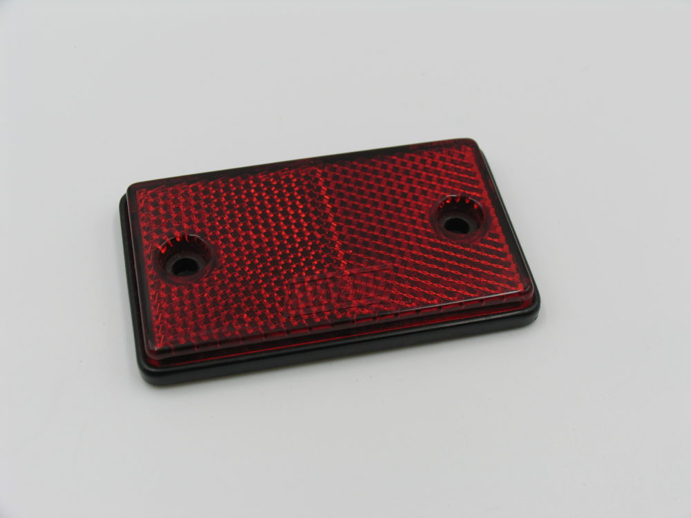 RED REFLECTOR WITH MOUNTING HOLES - Slipstream Trailer Parts